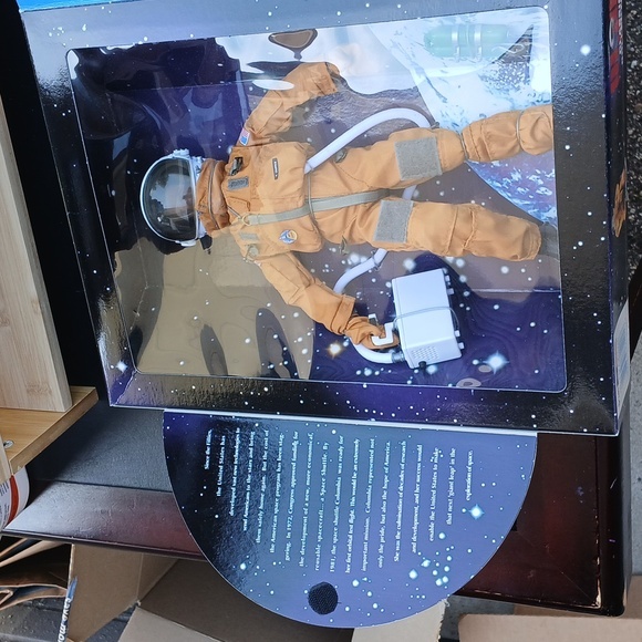 Hasbro | Toys | Nib Gi Joe Shuttle Astronaut Classic Collection ...